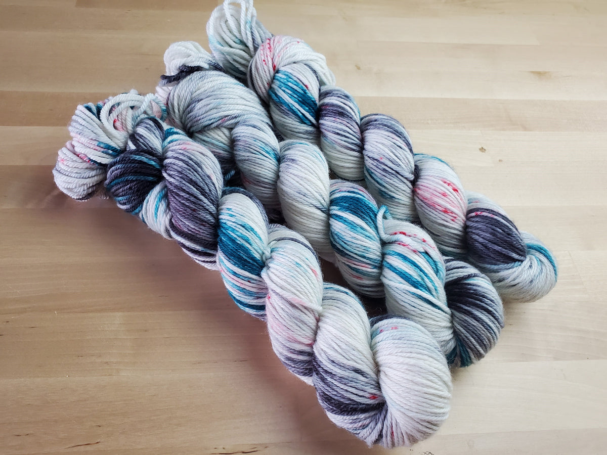 Needlegeuse - Yarn – Oink Pigments